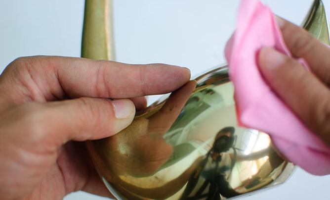 Ottone ossidato? Ecco come pulirlo in modo naturale - Ambiente Bio